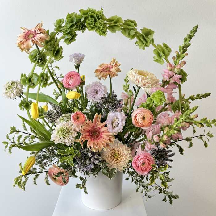 Irvine Florist | Flower Delivery by Irvine Village Flowers