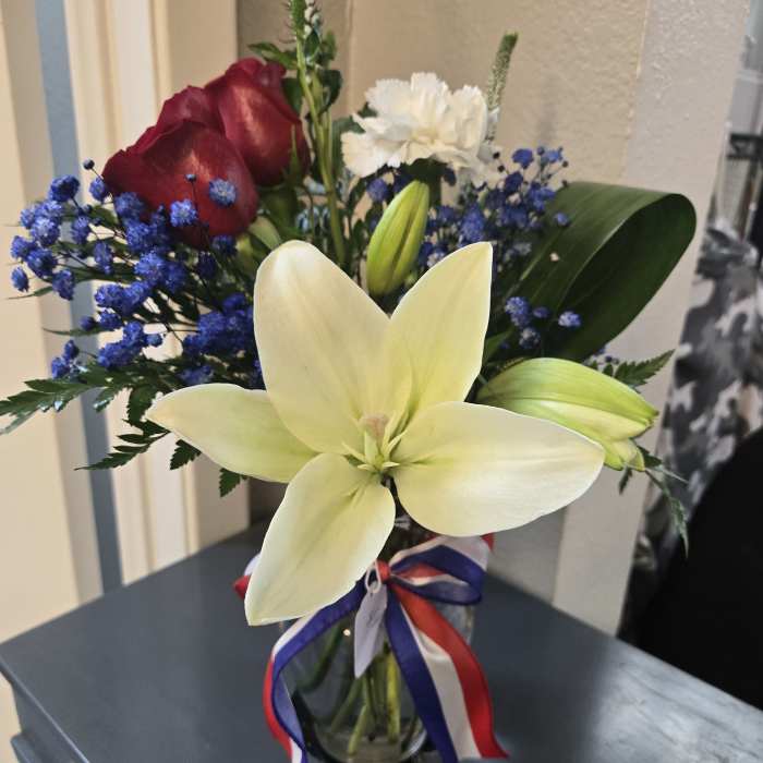 Midland Florist | Flower Delivery by Midland Floral and Gifts