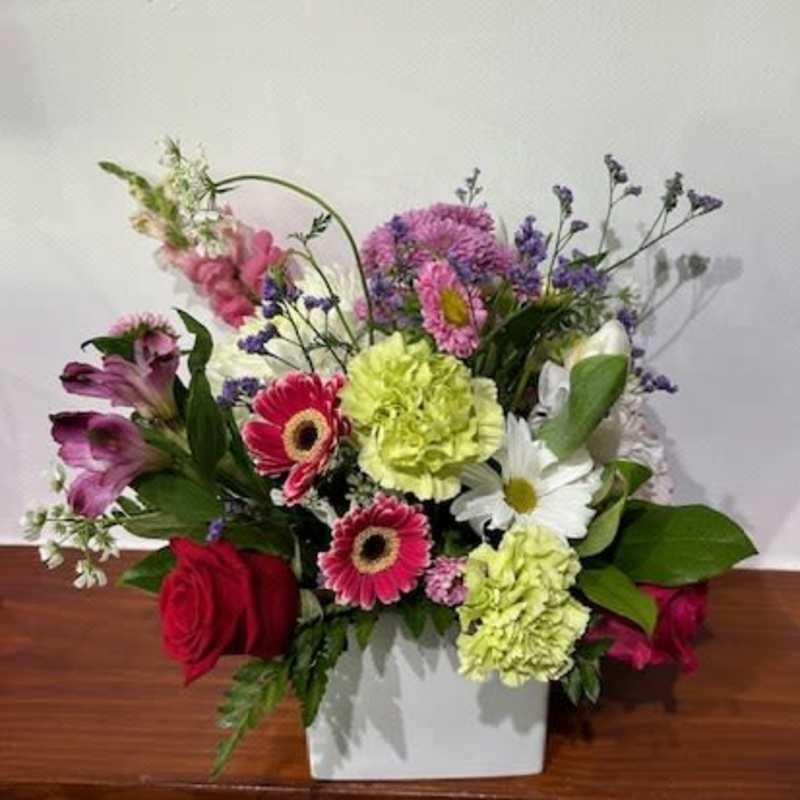 San Leandro Florist | Flower Delivery by Fleurs D'Amour and Joy