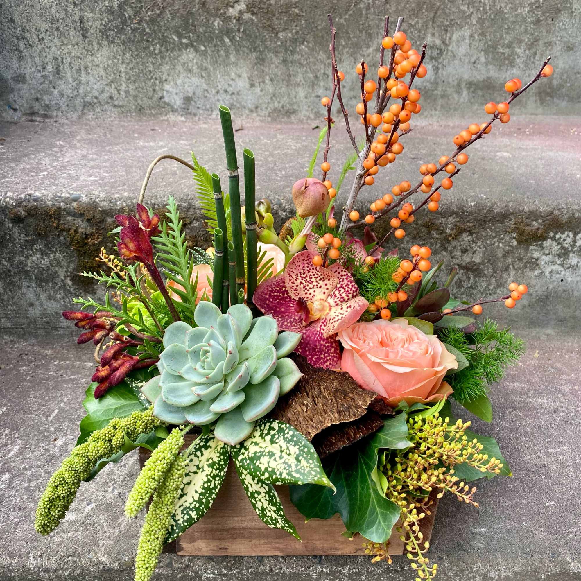 Medium Texture Box in Seattle, WA | Fiori Floral Design
