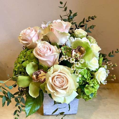 Brooklyn Florist | Flower Delivery by Floral Heights, Inc