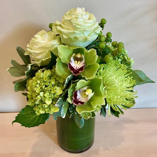 Brooklyn Florist | Flower Delivery by Floral Heights, Inc