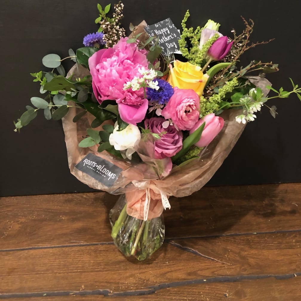 Bartlesville Florist | Flower Delivery by Roots + Blooms