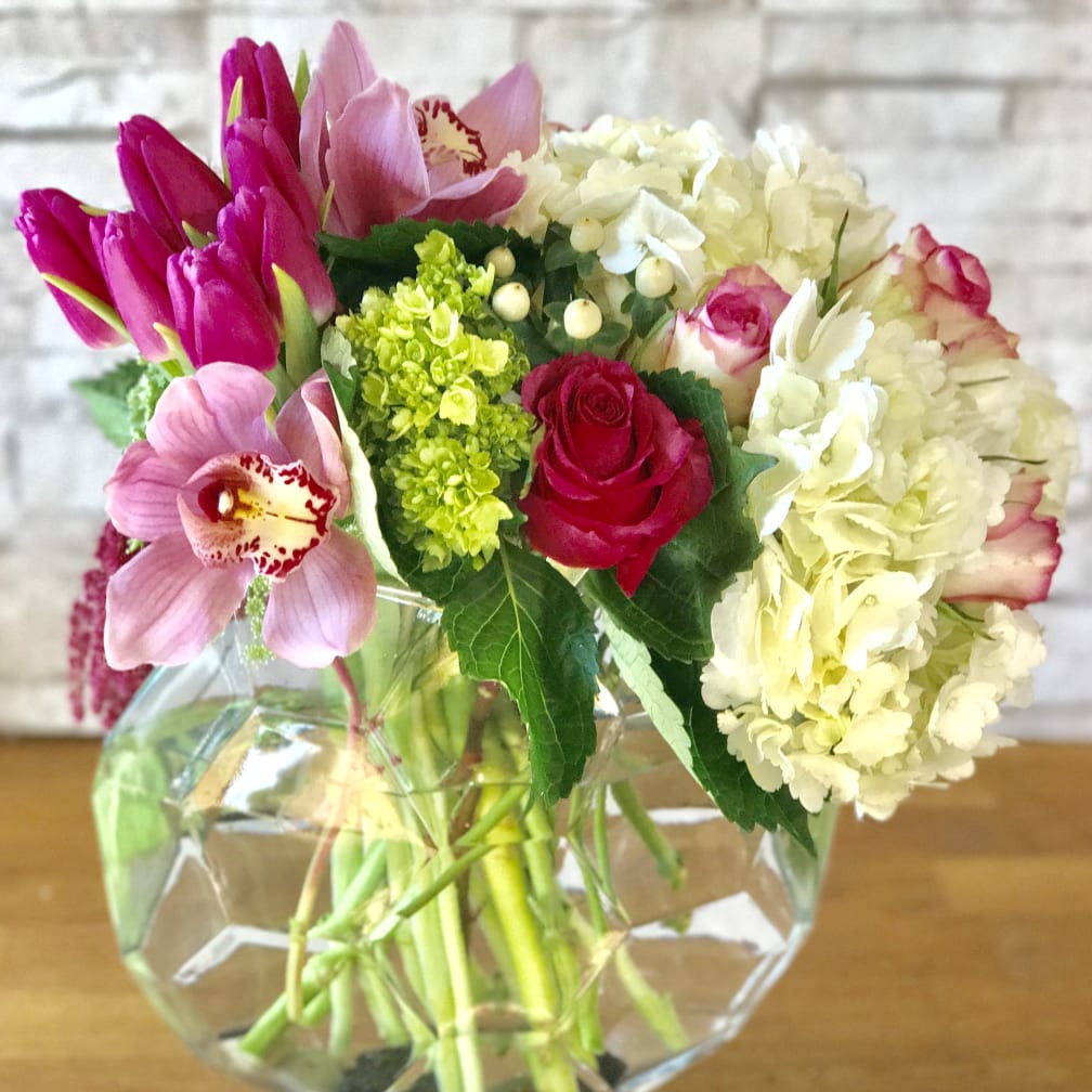 Irvine Florist | Flower Delivery by Flower-Synergy