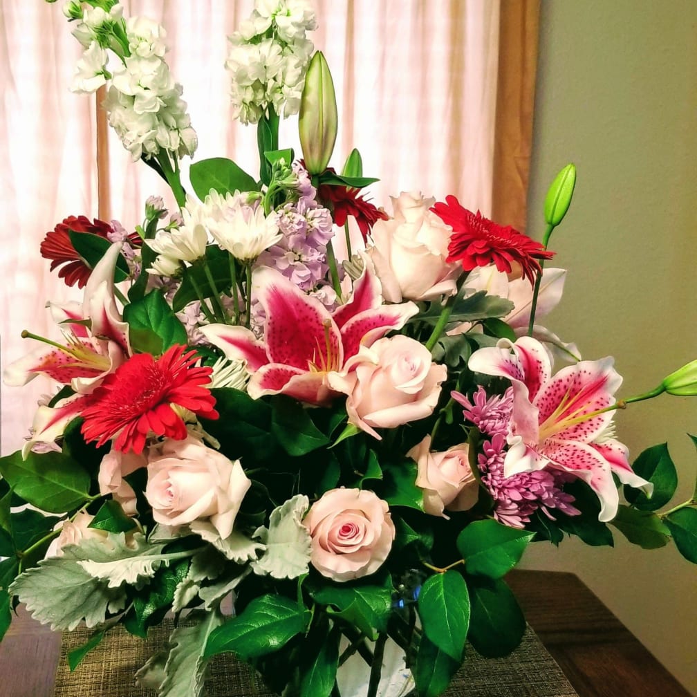 La Porte Florist | Flower Delivery by THE FLOWER PUFF GIRLZ
