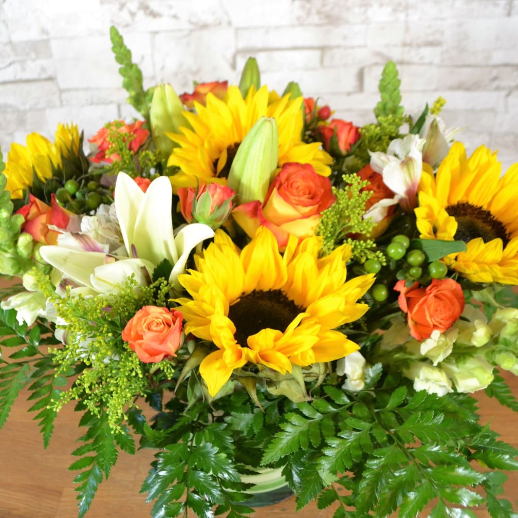 Costa Mesa Florist | Flower Delivery by Flower-Synergy