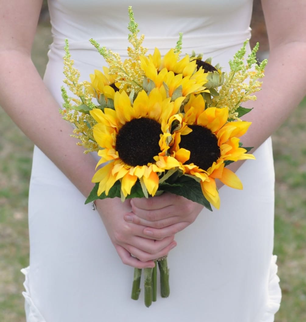 Sunflower bouquets wedding store