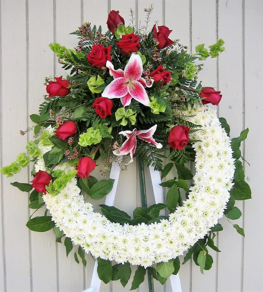 Stargazer Wreath by Honey Bee Flowers