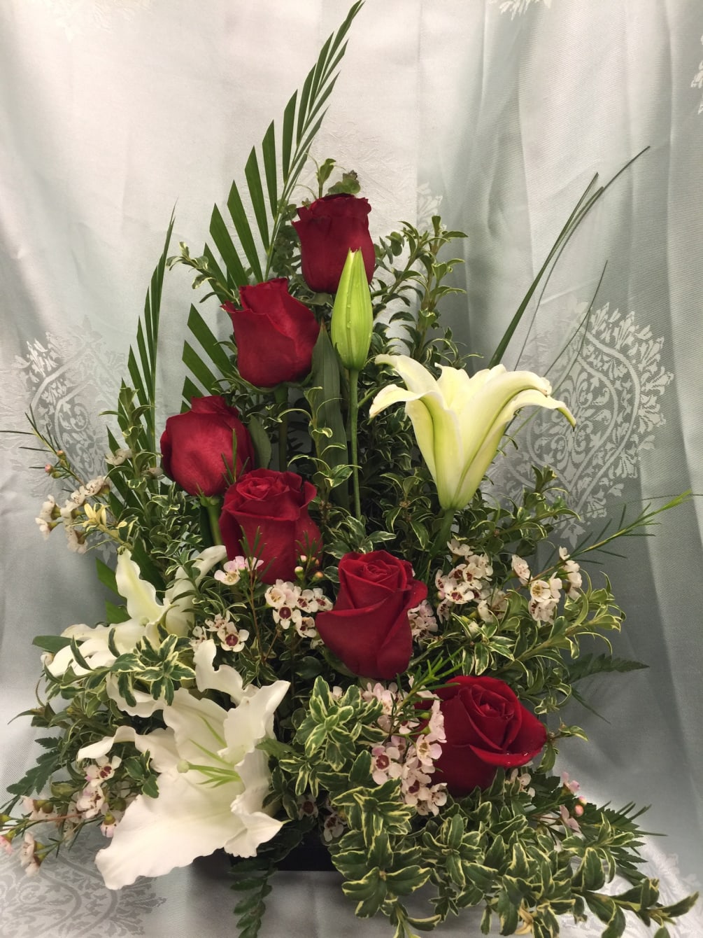 Red roses and White lilies arragement BQ003-60 by Flower Fair