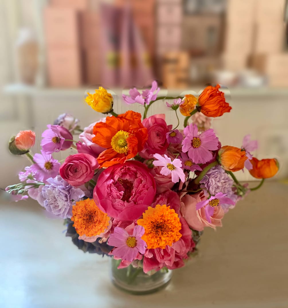 Holly Arrangement by Blomst Los Angeles