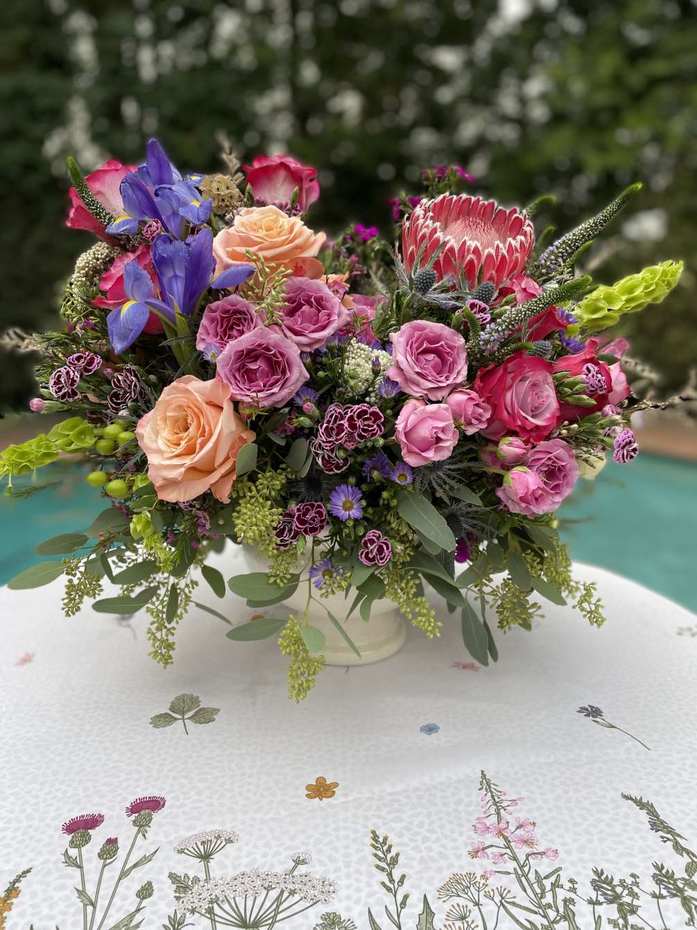 Bleeding heart by Vespera Floral Studio