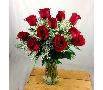 Classic Red Dozen Roses by Leavenworth Floral and Gifts