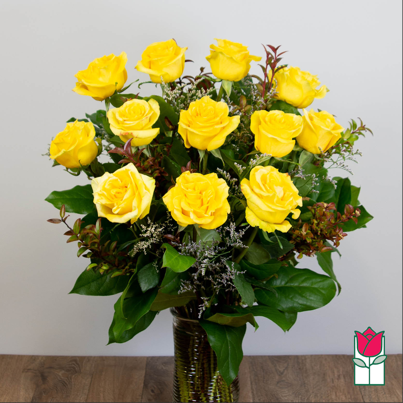 Beretania's Extra Long Stem Yellow Rose Masterpiece (30% Larger flower ...