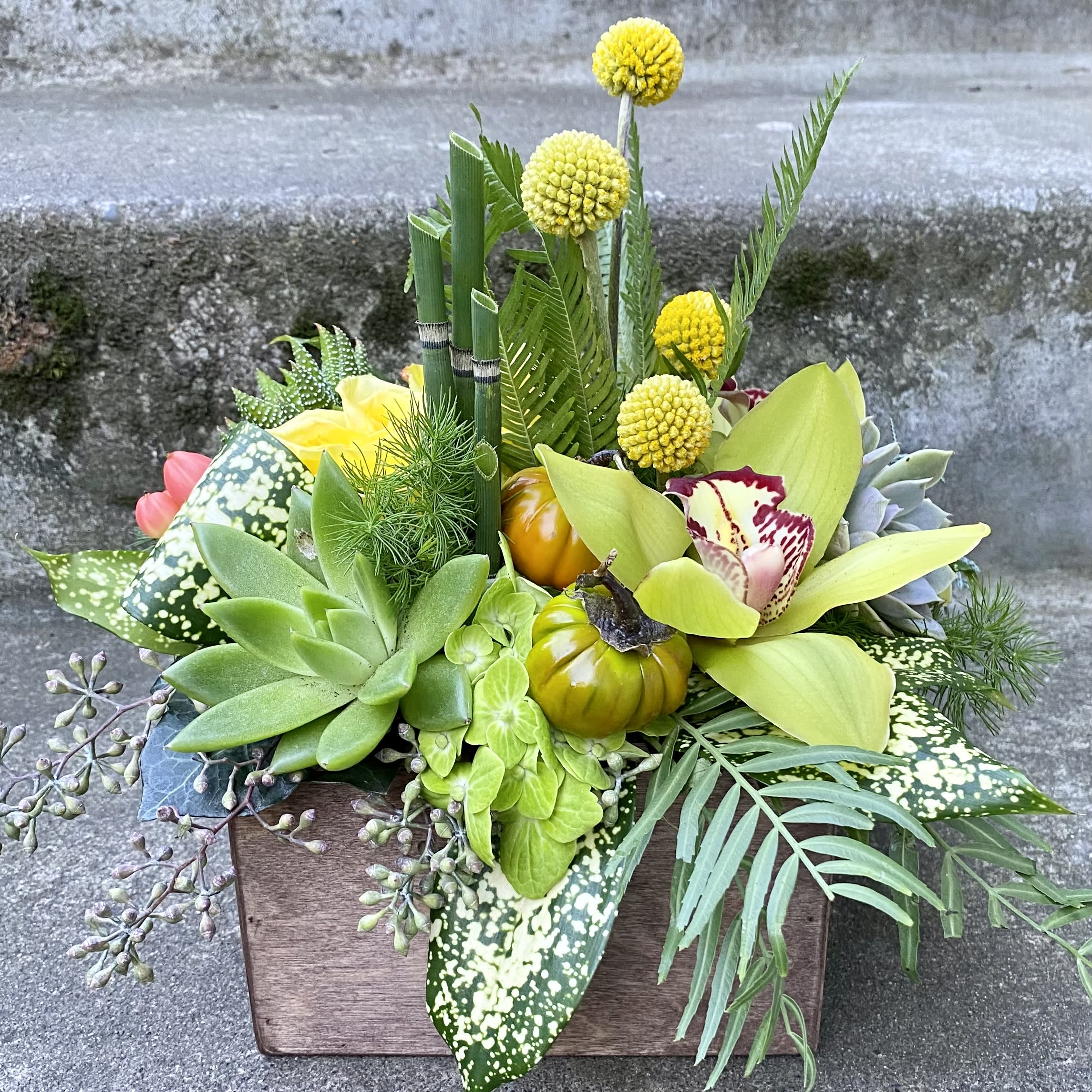 Small Texture Box in Seattle, WA | Fiori Floral Design