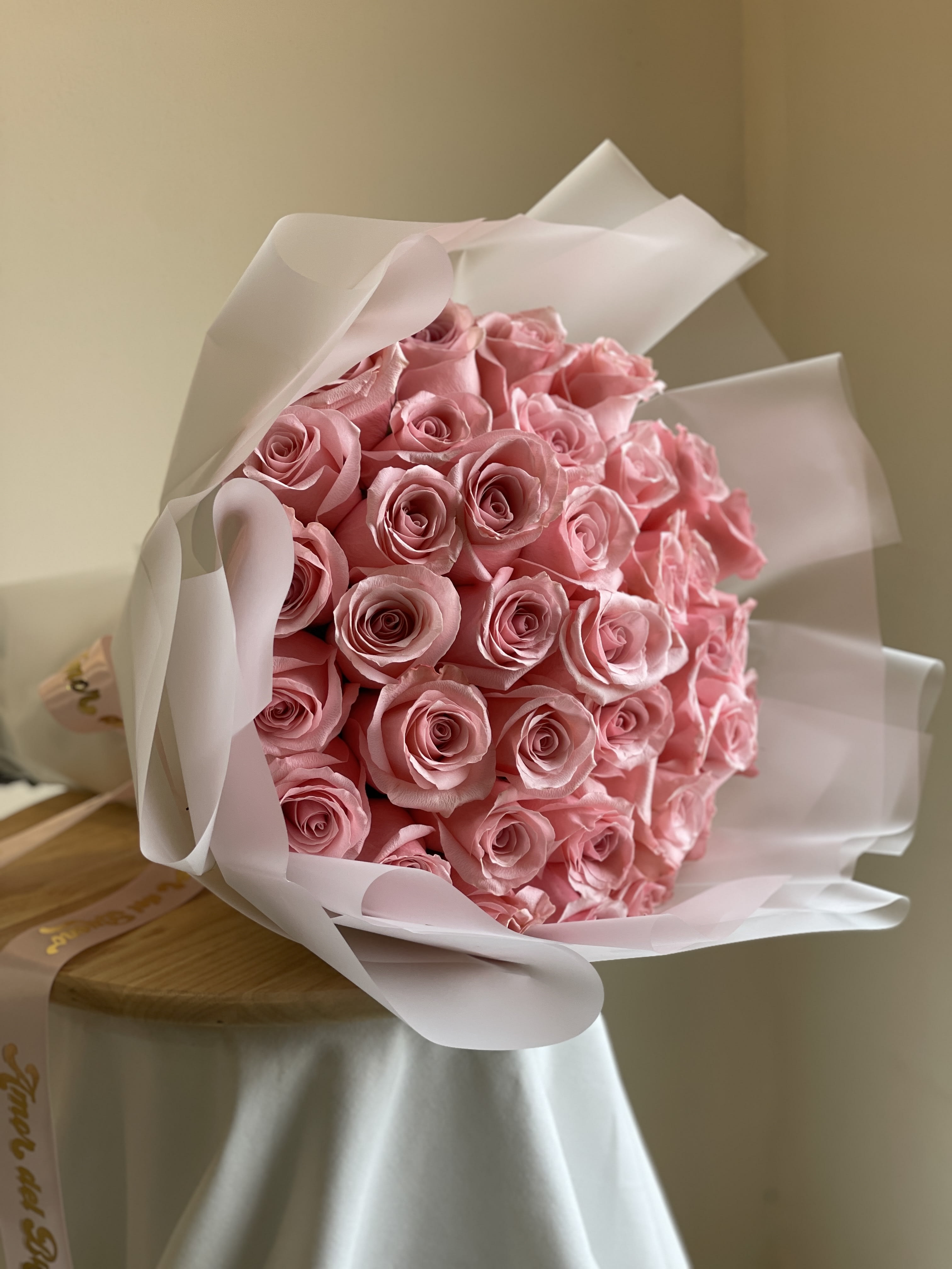 "the Classic" but beautiful roses bouquet in Houston, TX | Amor Del Bueno
