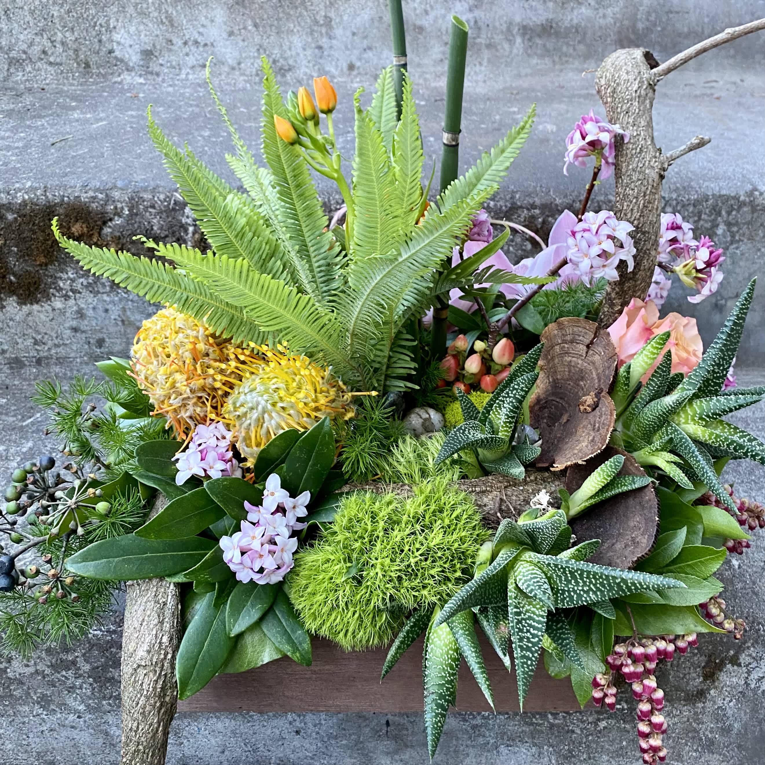 Large Texture Box in Seattle, WA | Fiori Floral Design