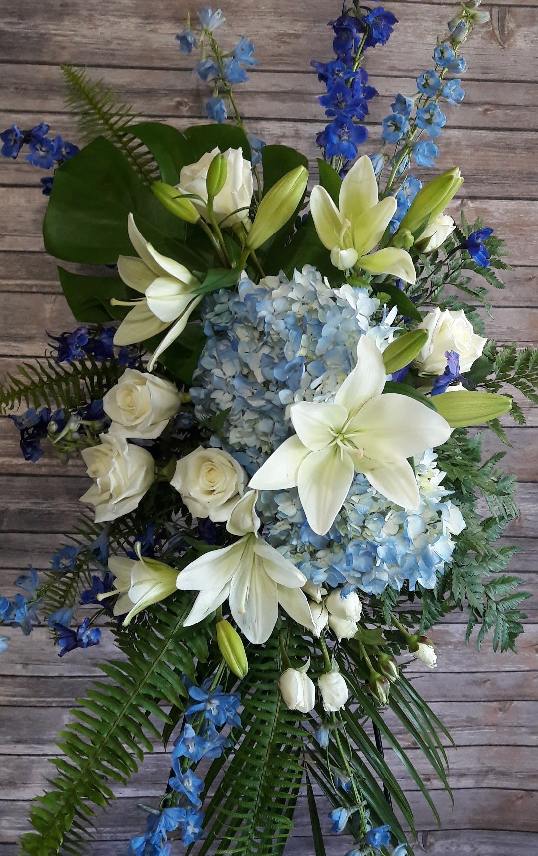 Ocean Breeze Standing Spray in Melbourne, FL | Buds & Bows Floral Design