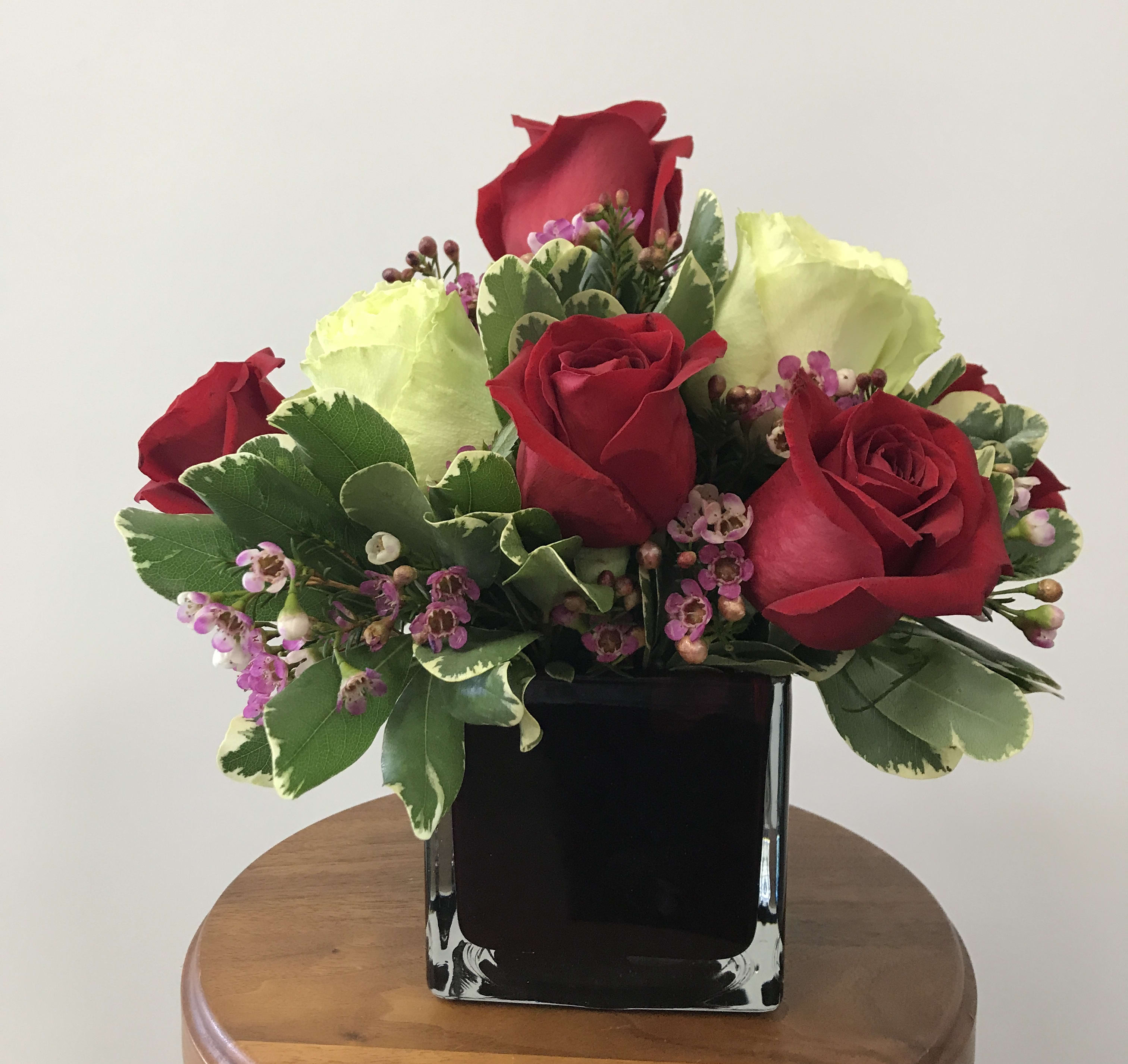 Sweet Thoughts Bouquet in Charleston, IL | Noble Flower Shop