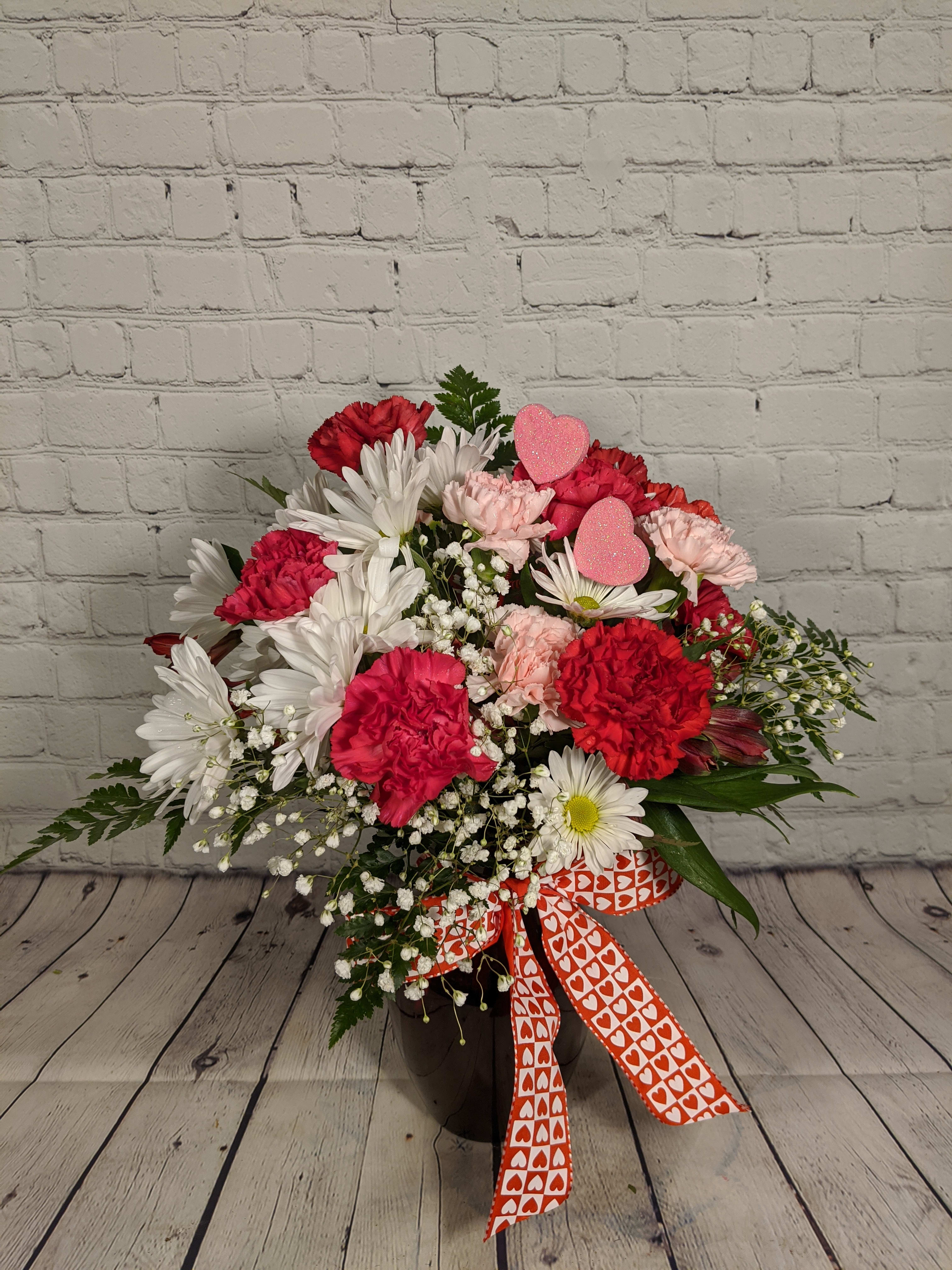 Daisy Crazy in Saint Clairsville, OH | Lendon Floral & Garden