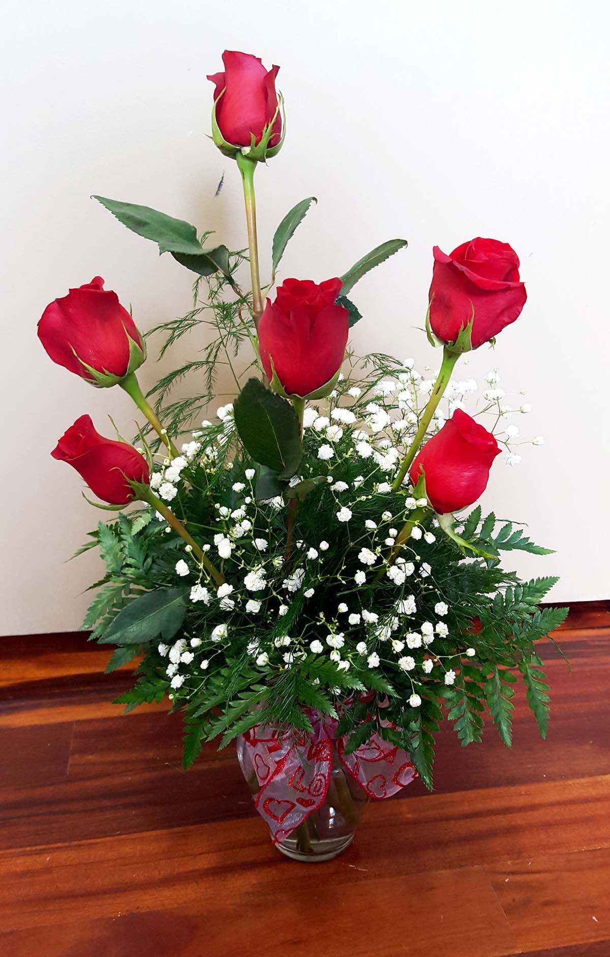 Half Dozen Roses Bouquet in Minot, ND | Artistic Ambiance