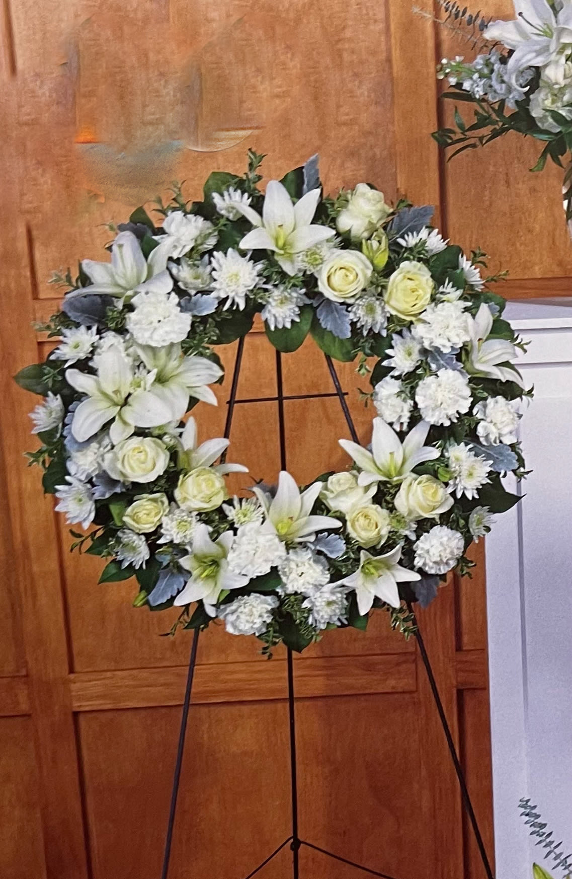 Serenity Wreath in Costa Mesa, CA | Grand Floral Events