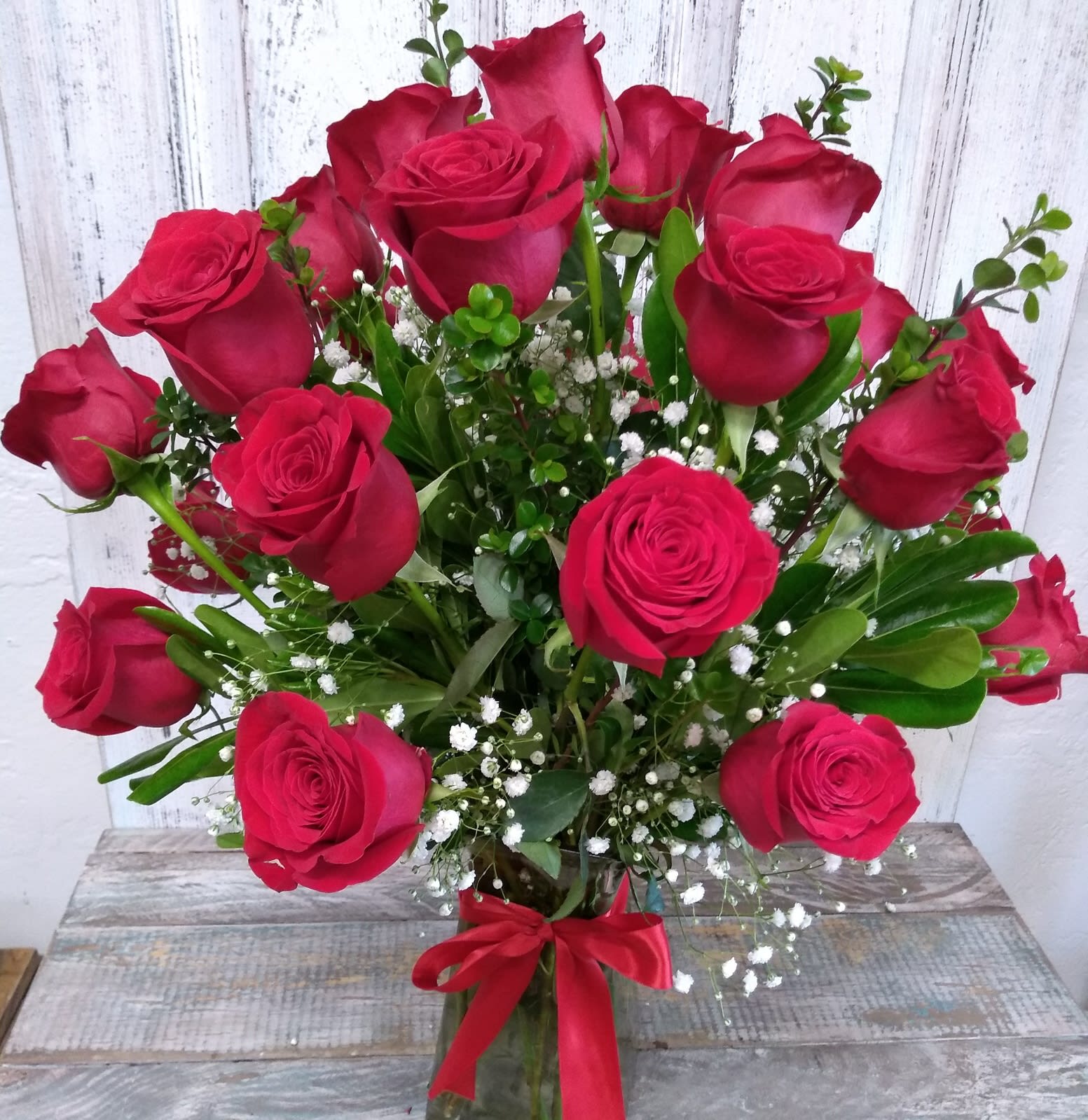 2 Dozen Roses by Teresa's Flowers