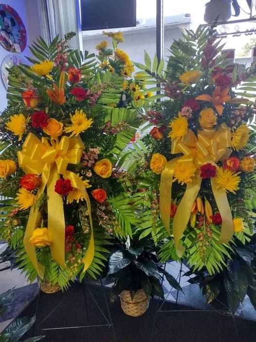 Shine Bright Bouquet in Virginia Beach, VA | Zontini Event Decorators ...