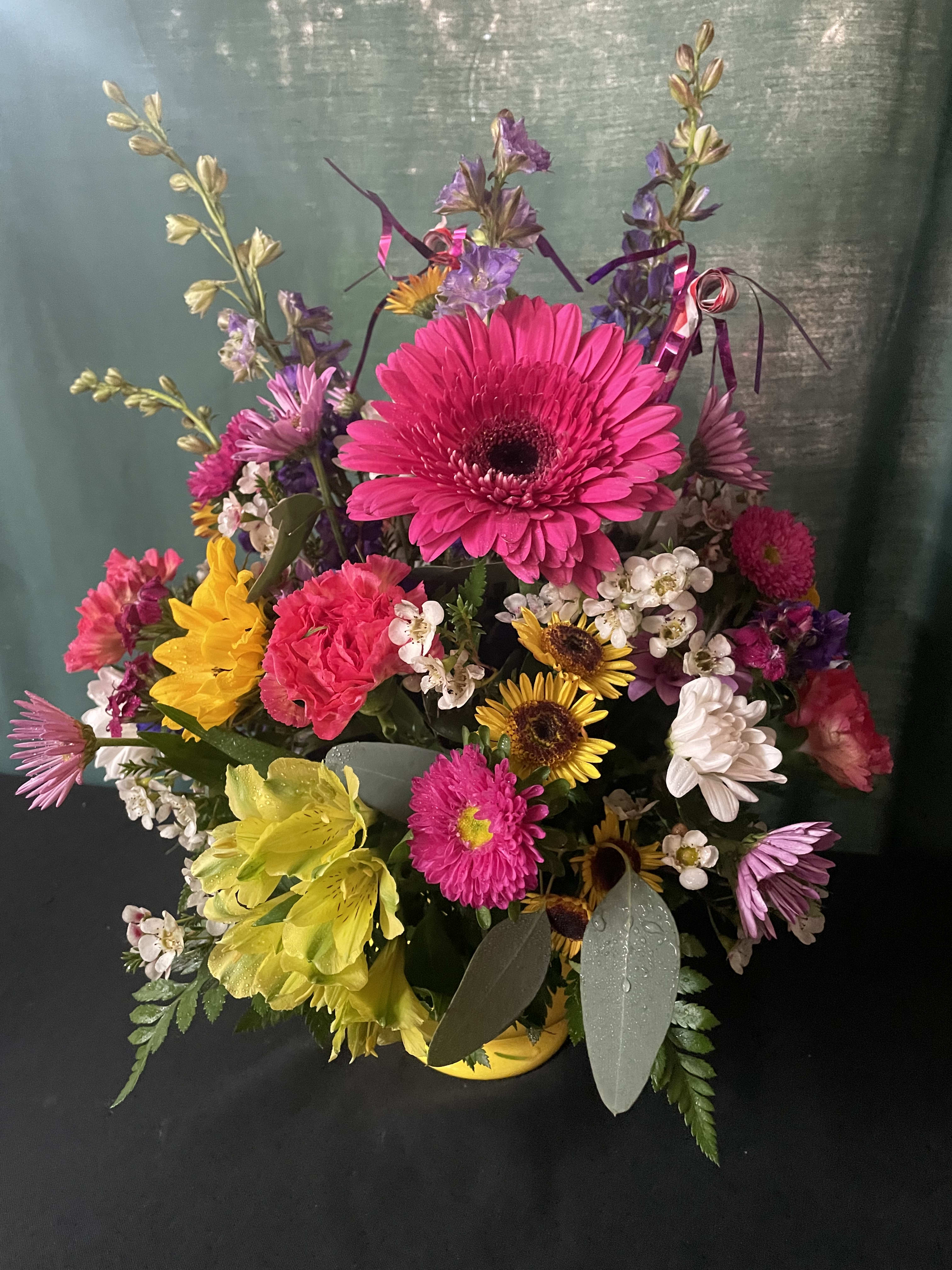 Birthday Bash Bonanza Bouquet in Franklinville, NJ | Triple Oaks ...