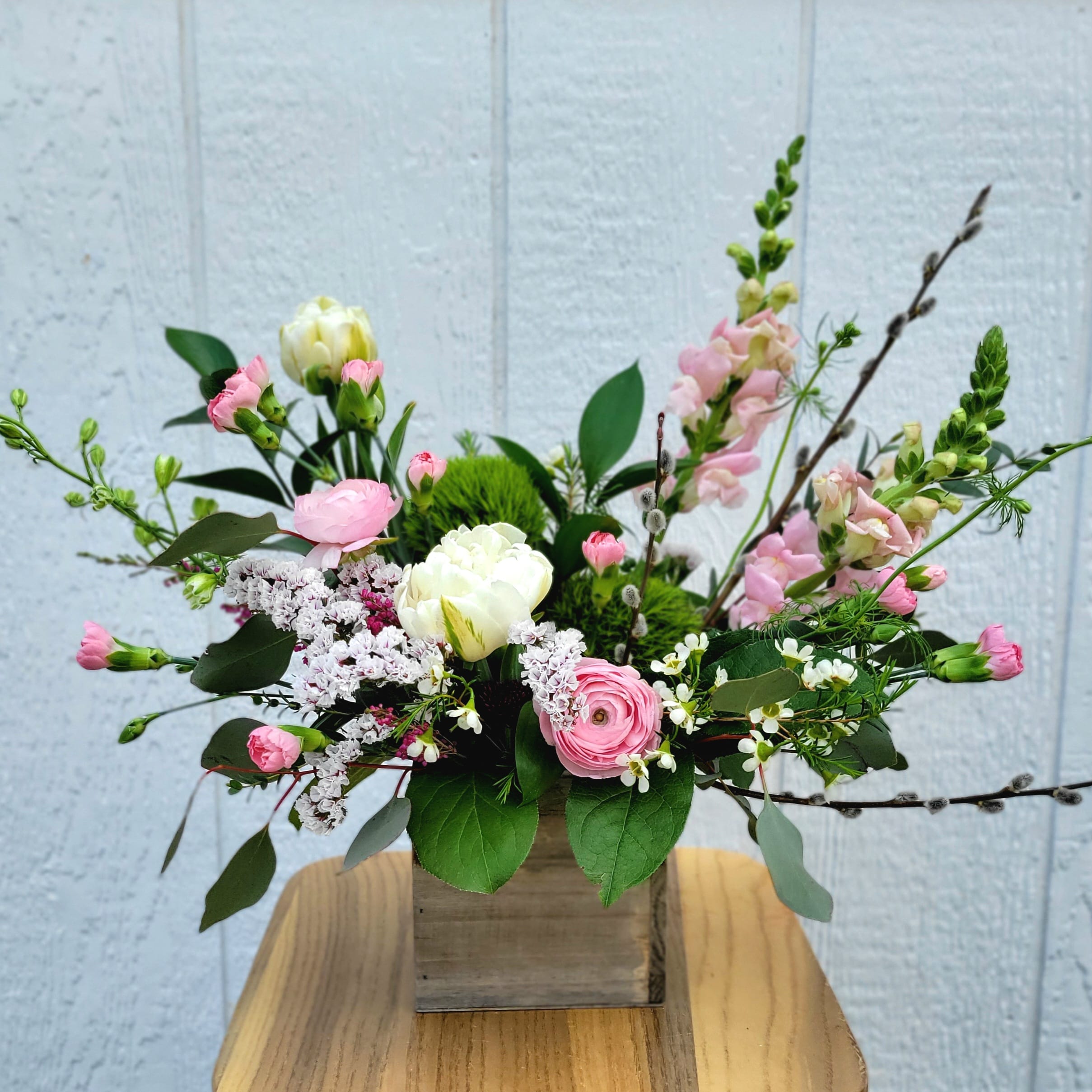 Asymmetrical Flower Arrangement | Best Flower Site