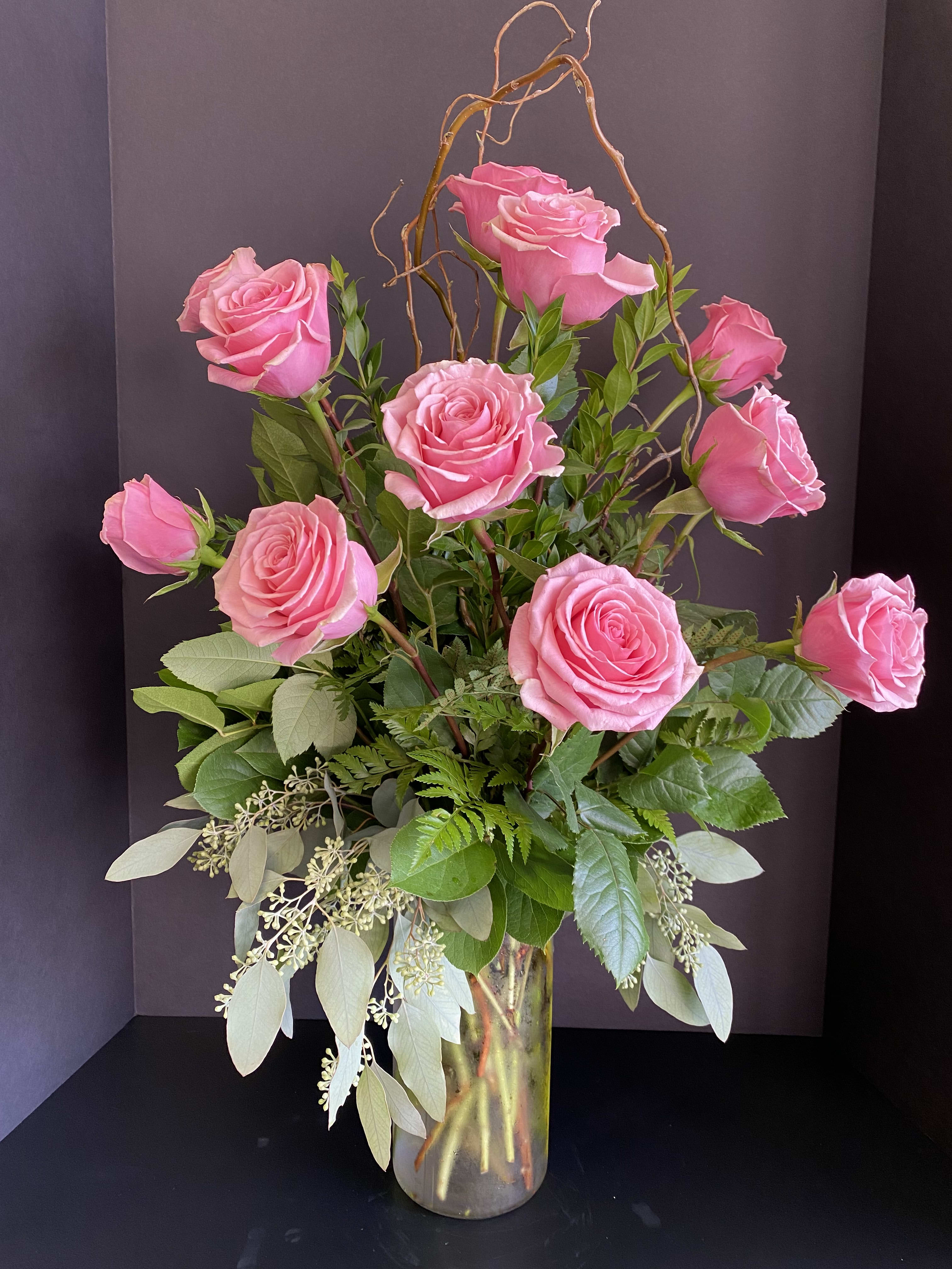 Dozen Light Pink Roses by Tatum Flowers