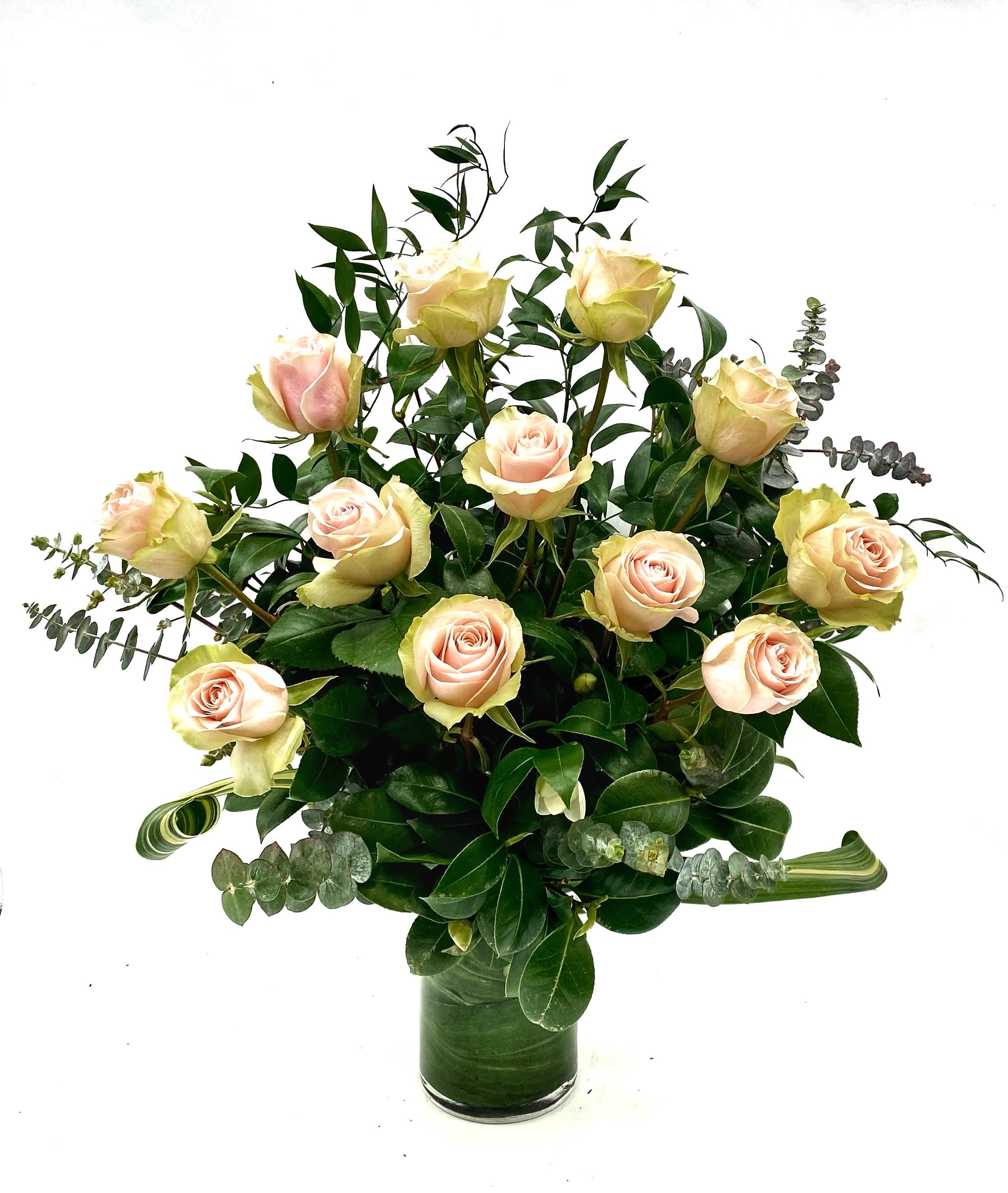 Soft Pink Rose in Lake Oswego, OR | R Blooms of Lake Oswego