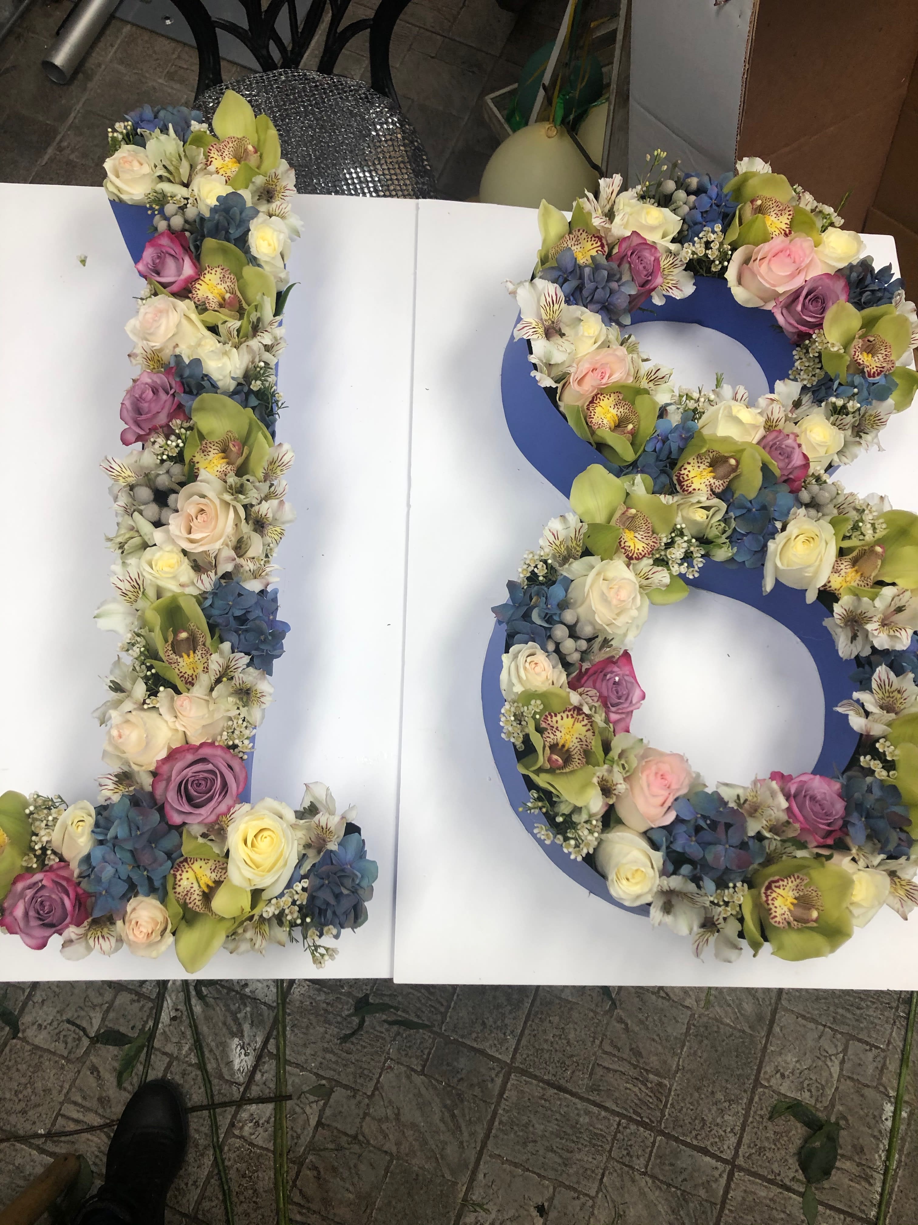 HAPPY 18th B-day in Brooklyn, NY | LV Flower Events