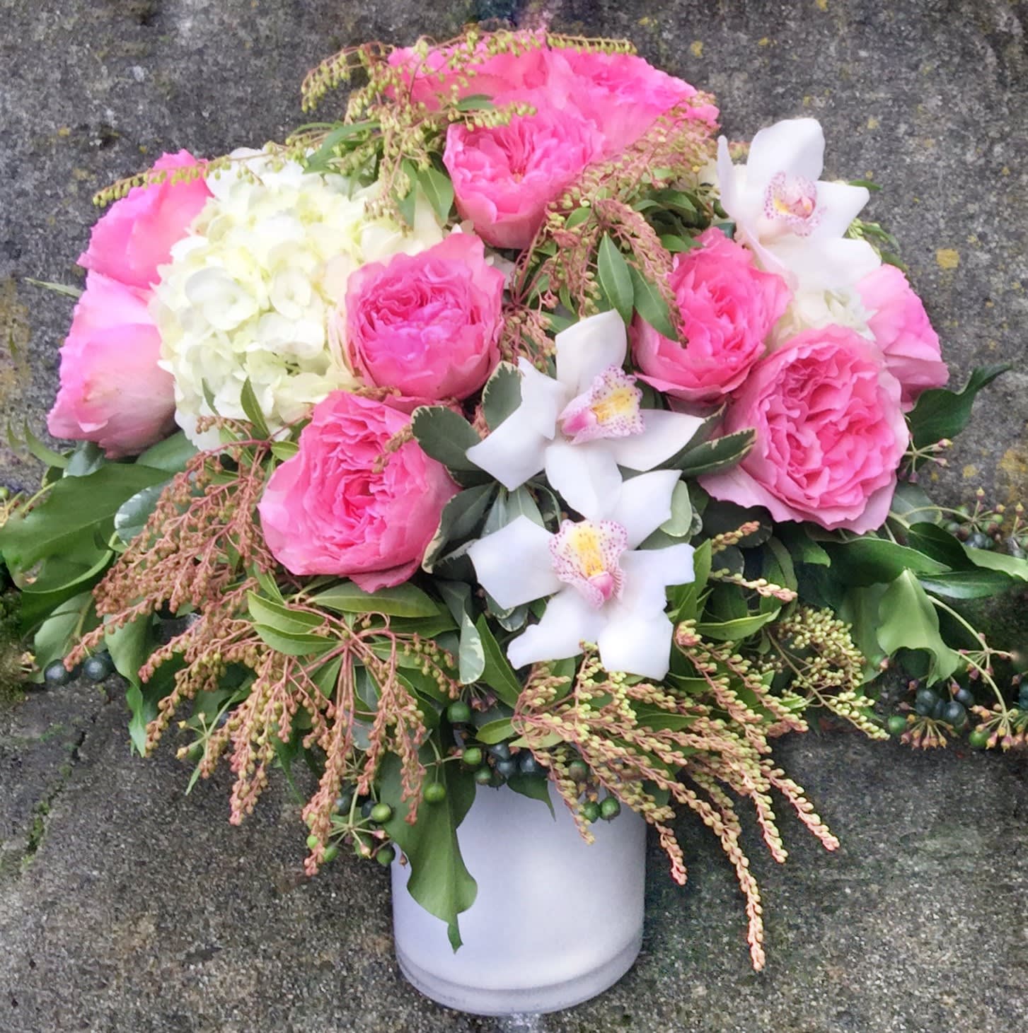 One Dozen Signature Pink Roses in Seattle, WA | Fiori Floral Design