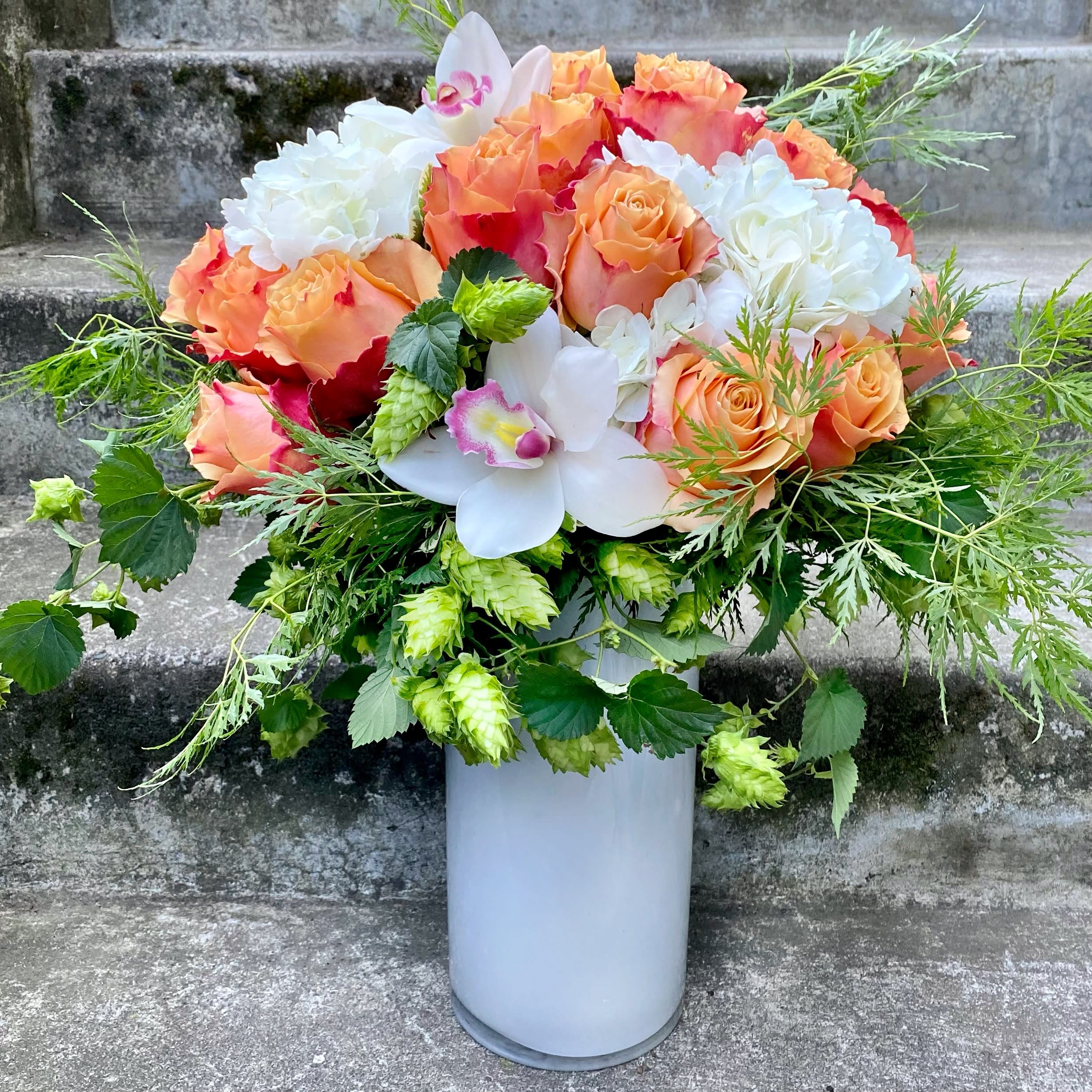 Two Dozen Signature Roses, Any Color in Seattle, WA | Fiori Floral Design