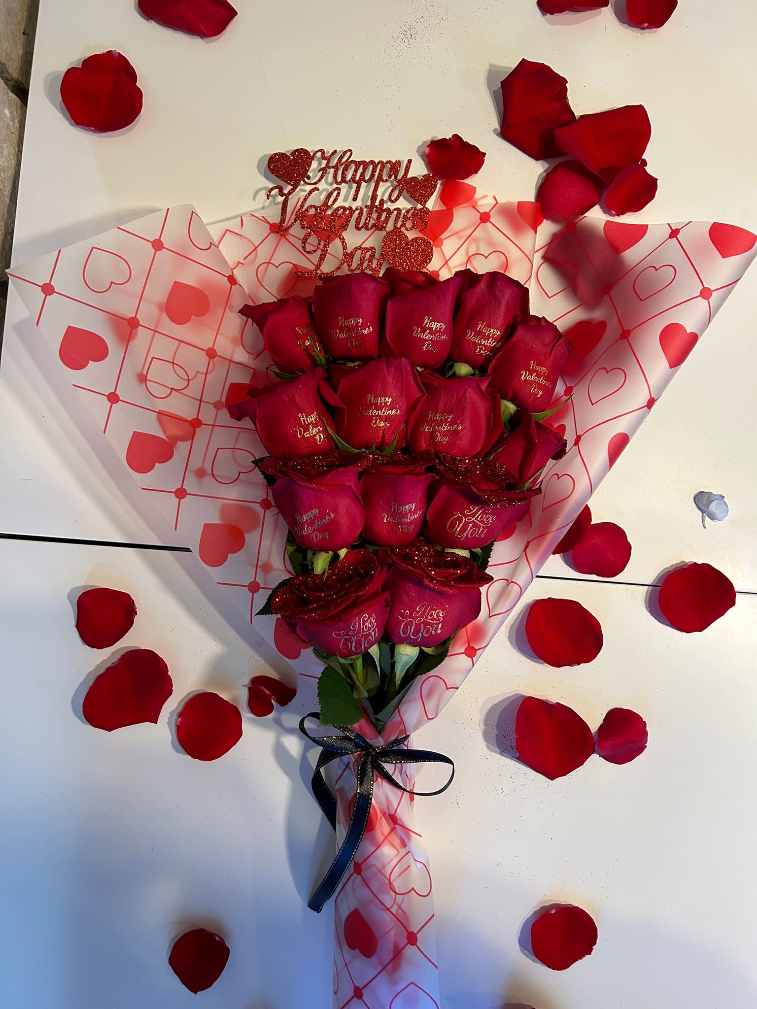 Valentine's day roses store