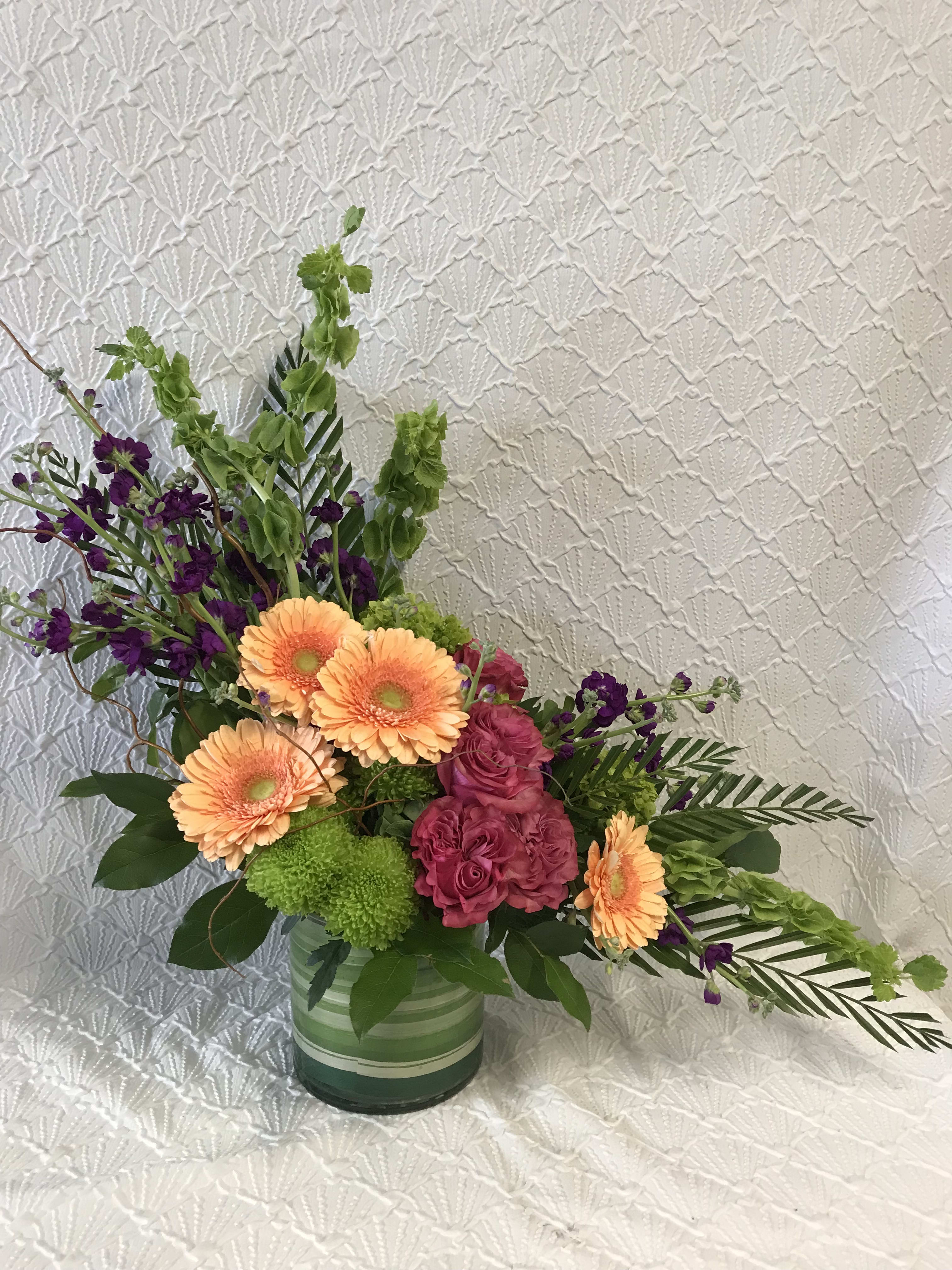 Asymmetrical Flower Arrangement | Best Flower Site