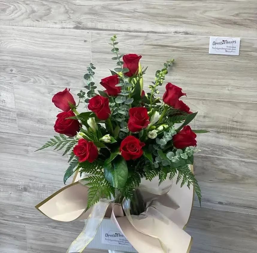 Dozen Long Stem Red Roses by Drea's Flowers
