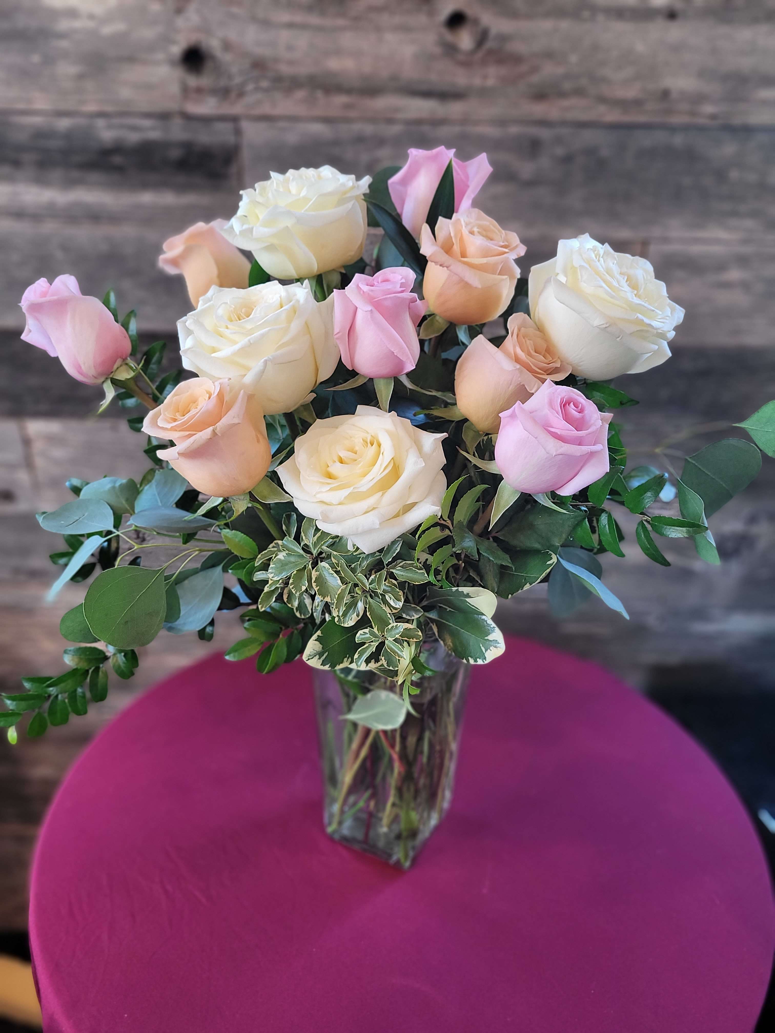 Mixed color designers choice dozen roses in Leander, TX | Bloom and Leaf