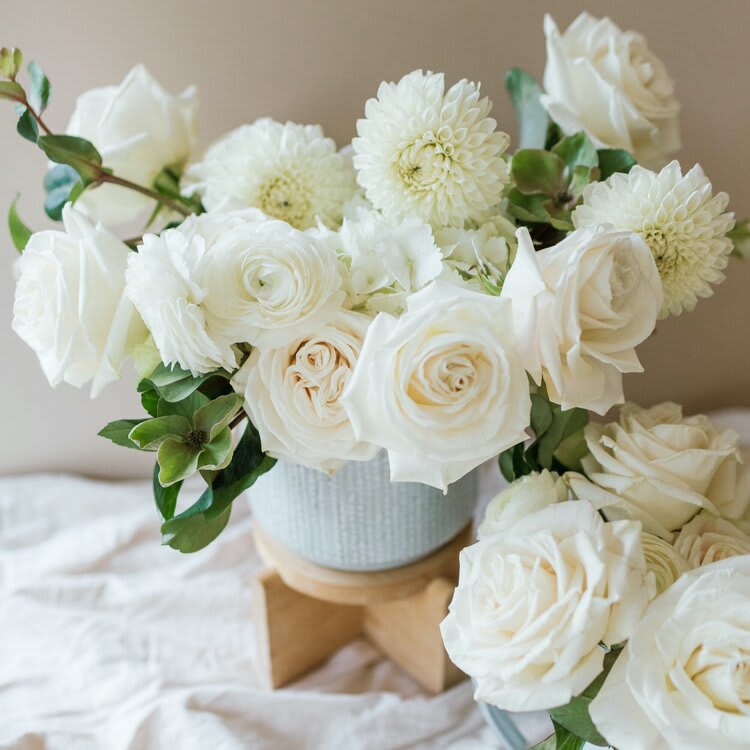 NEUTRALS in Madison, MS | Tulip Floral