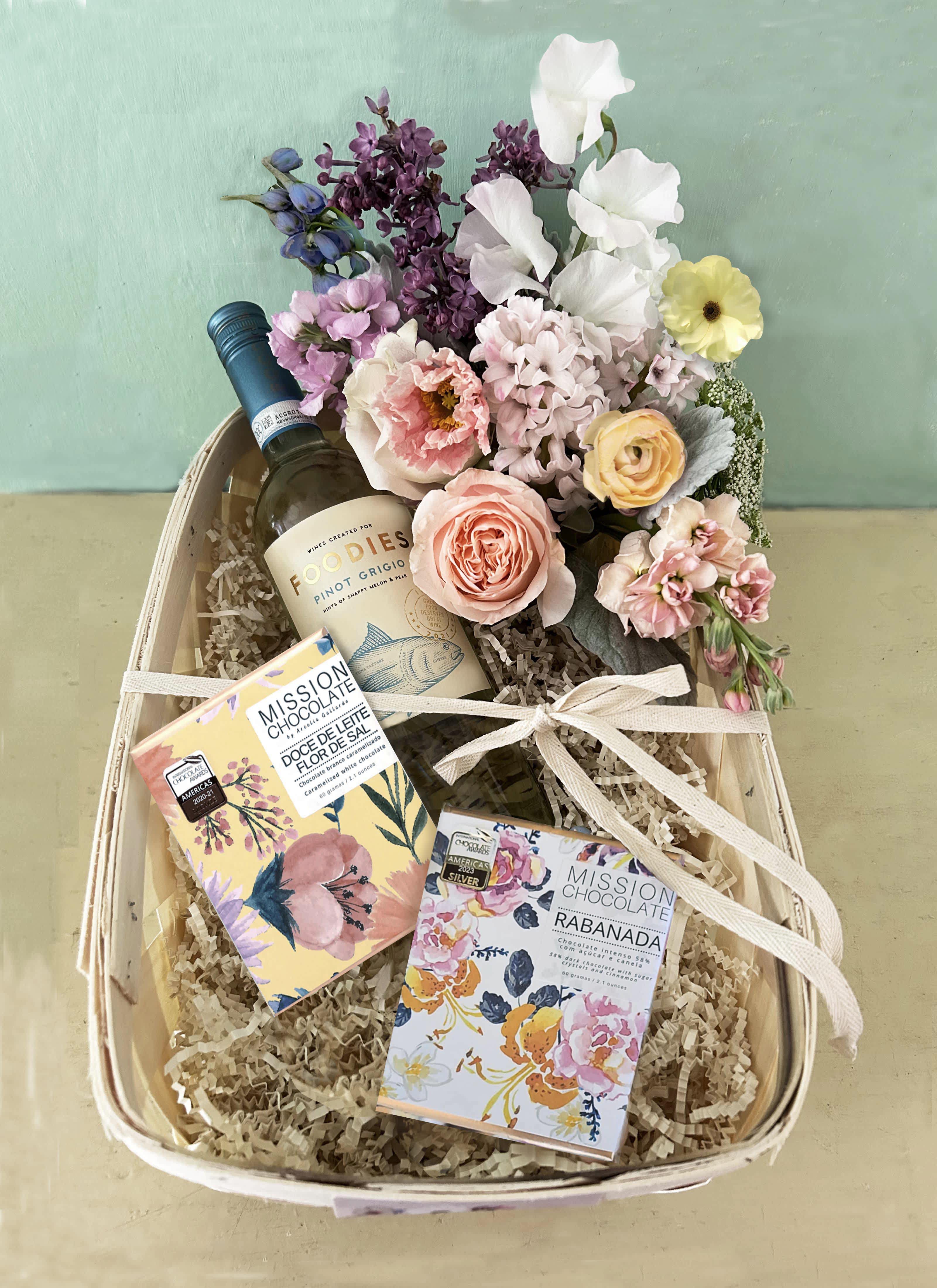 Flower gift baskets store