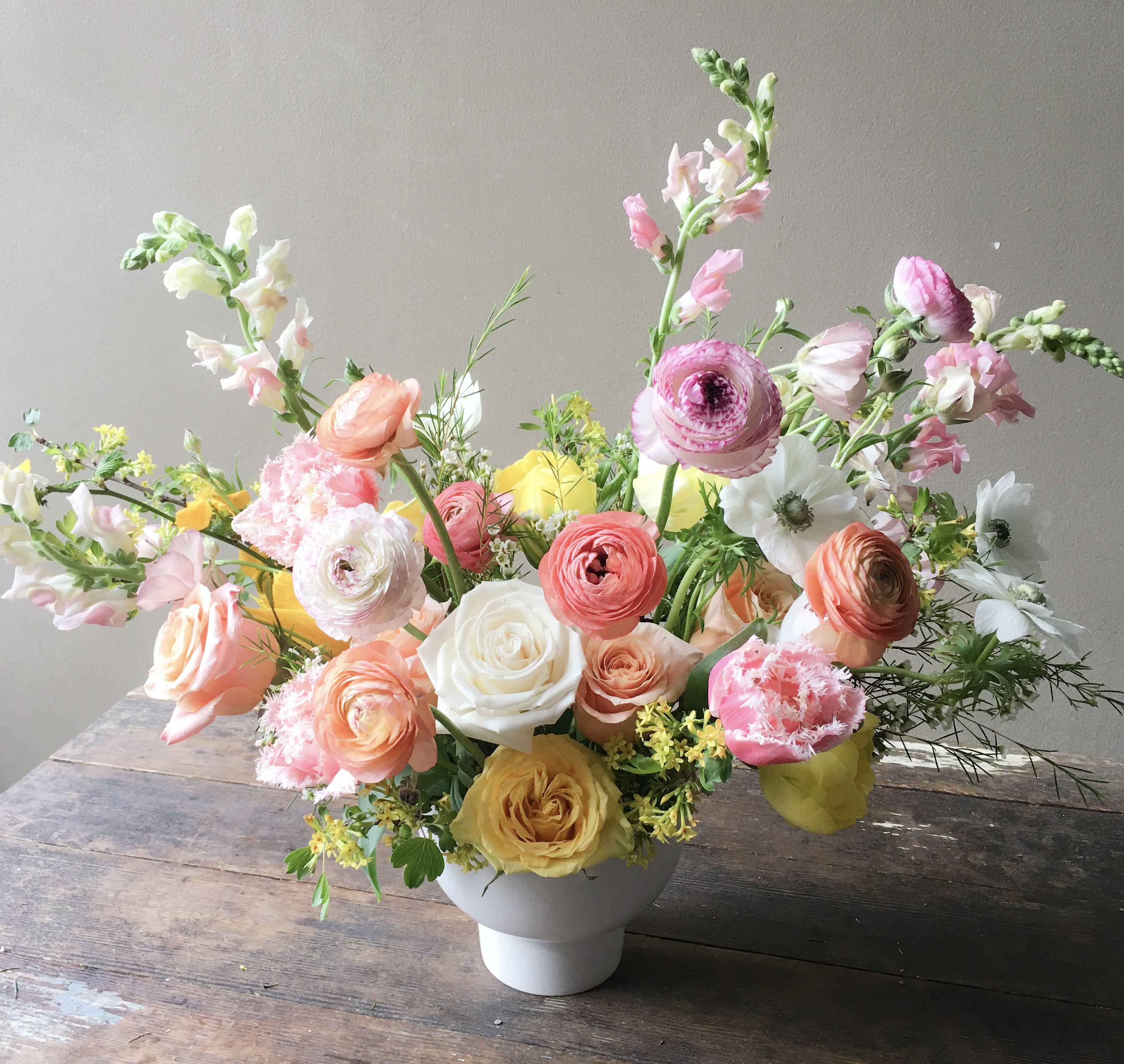 Kevat (Gallery Photo)by Kawa Flowers