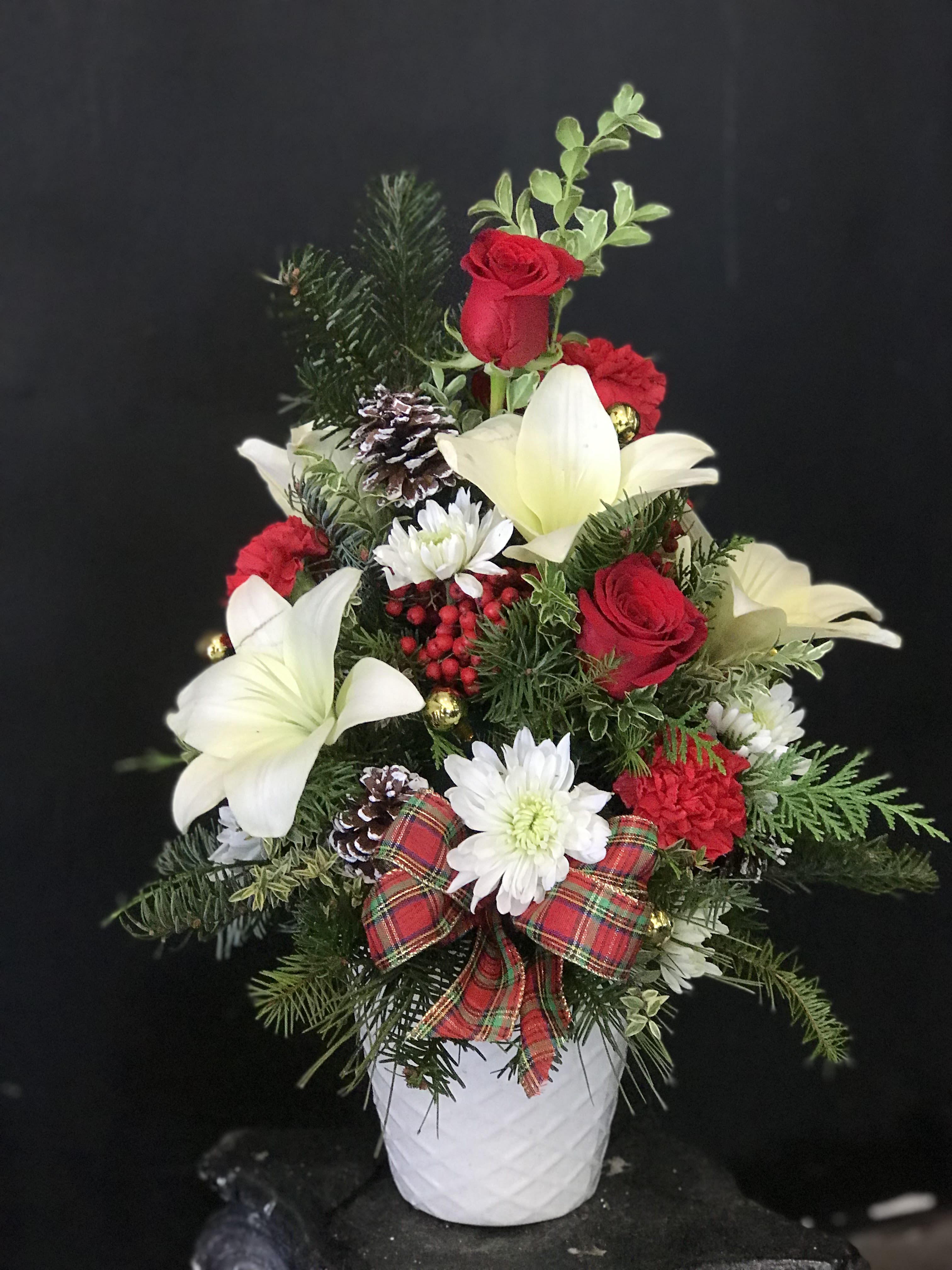 Fancy Christmas Tree by Panage