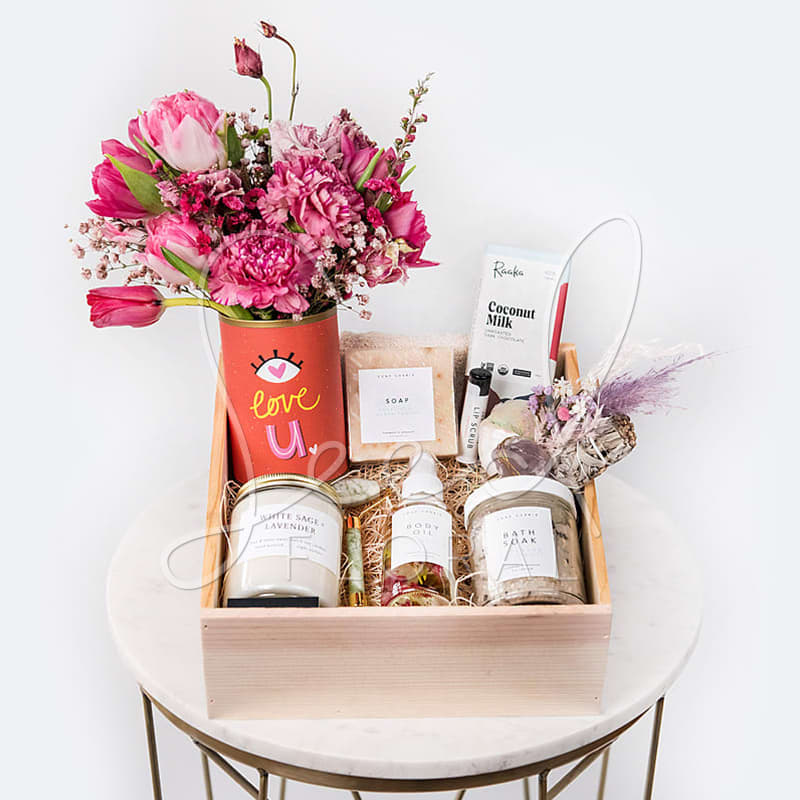 Be Mine Gift Box in West Hollywood, CA | Seed Floral