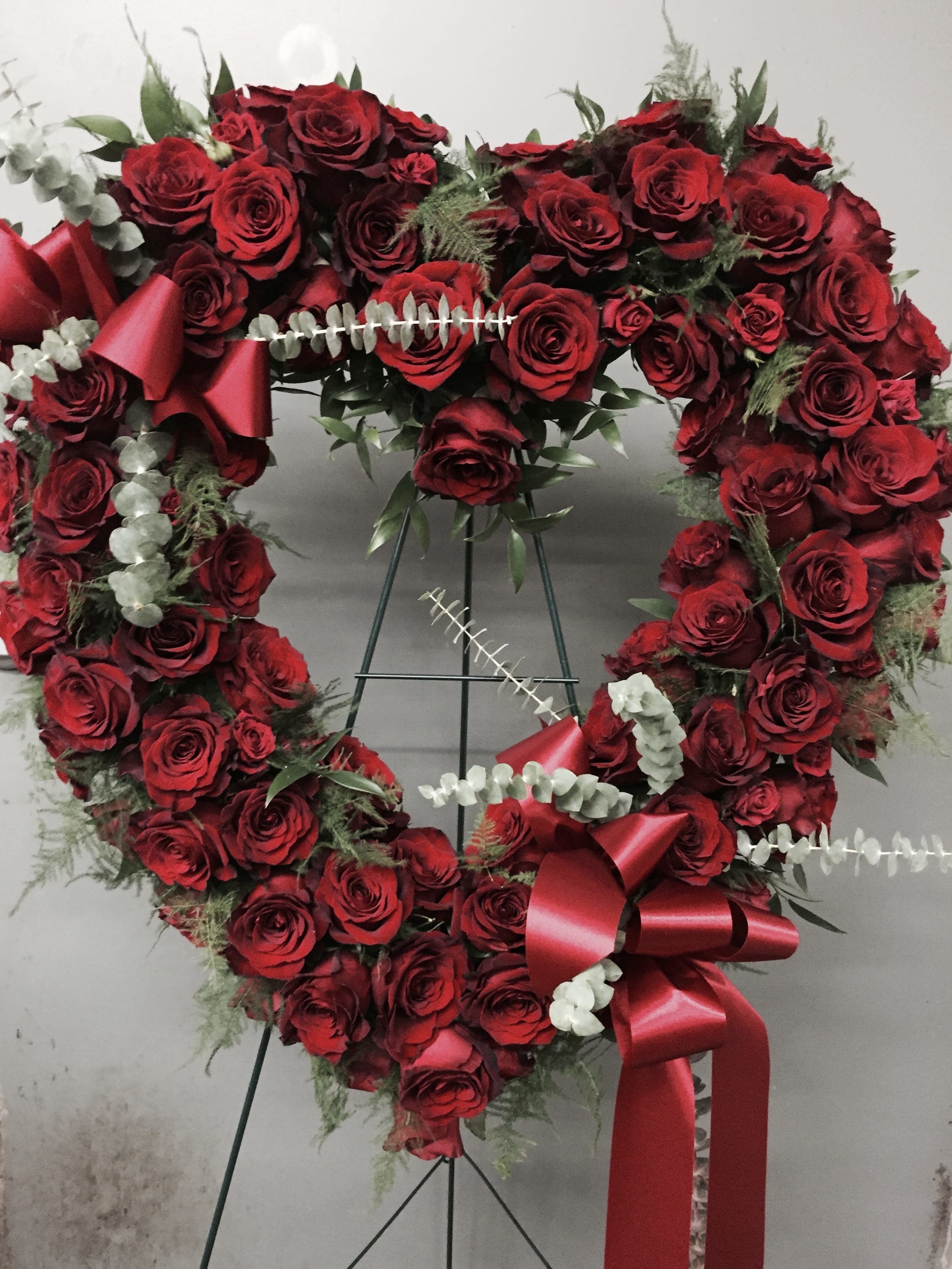 Heart of roses store