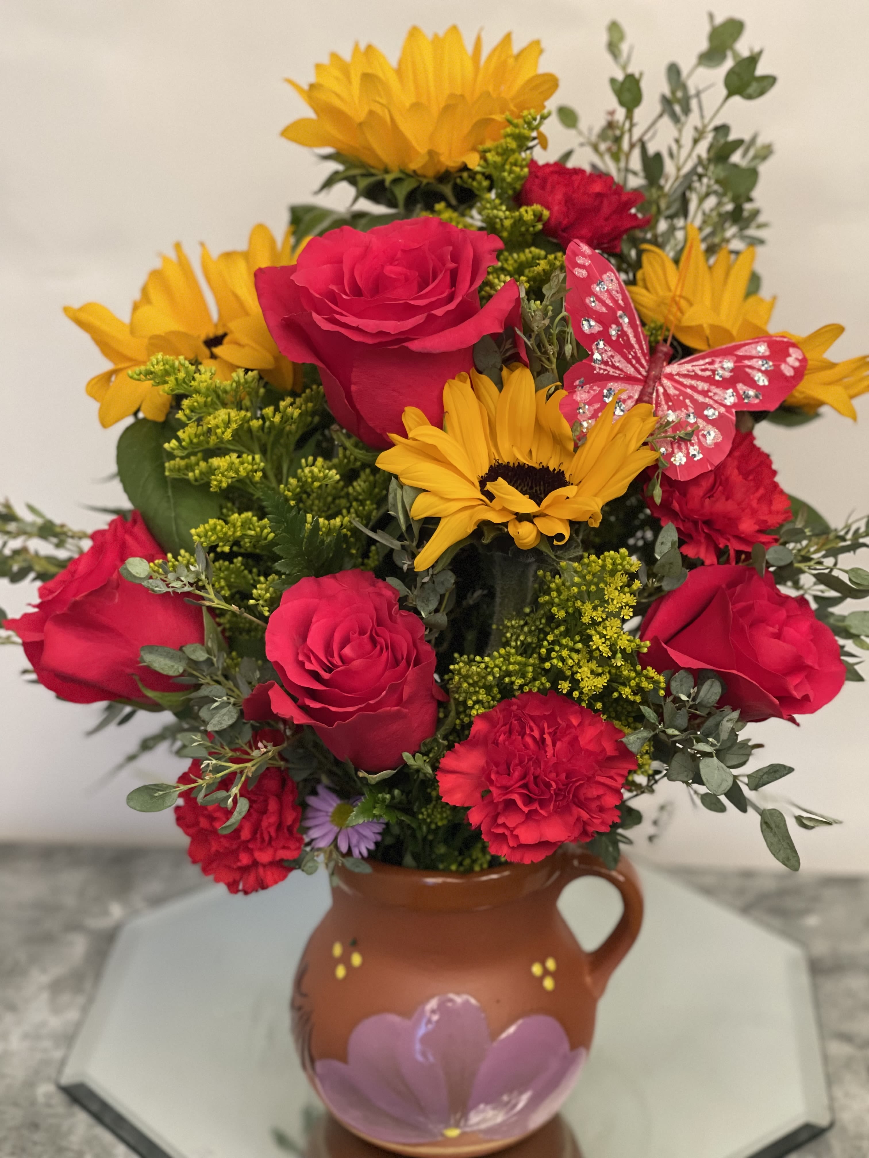 Big Mexican Taza w/ sunflowers +by Casa Blanca Flowers