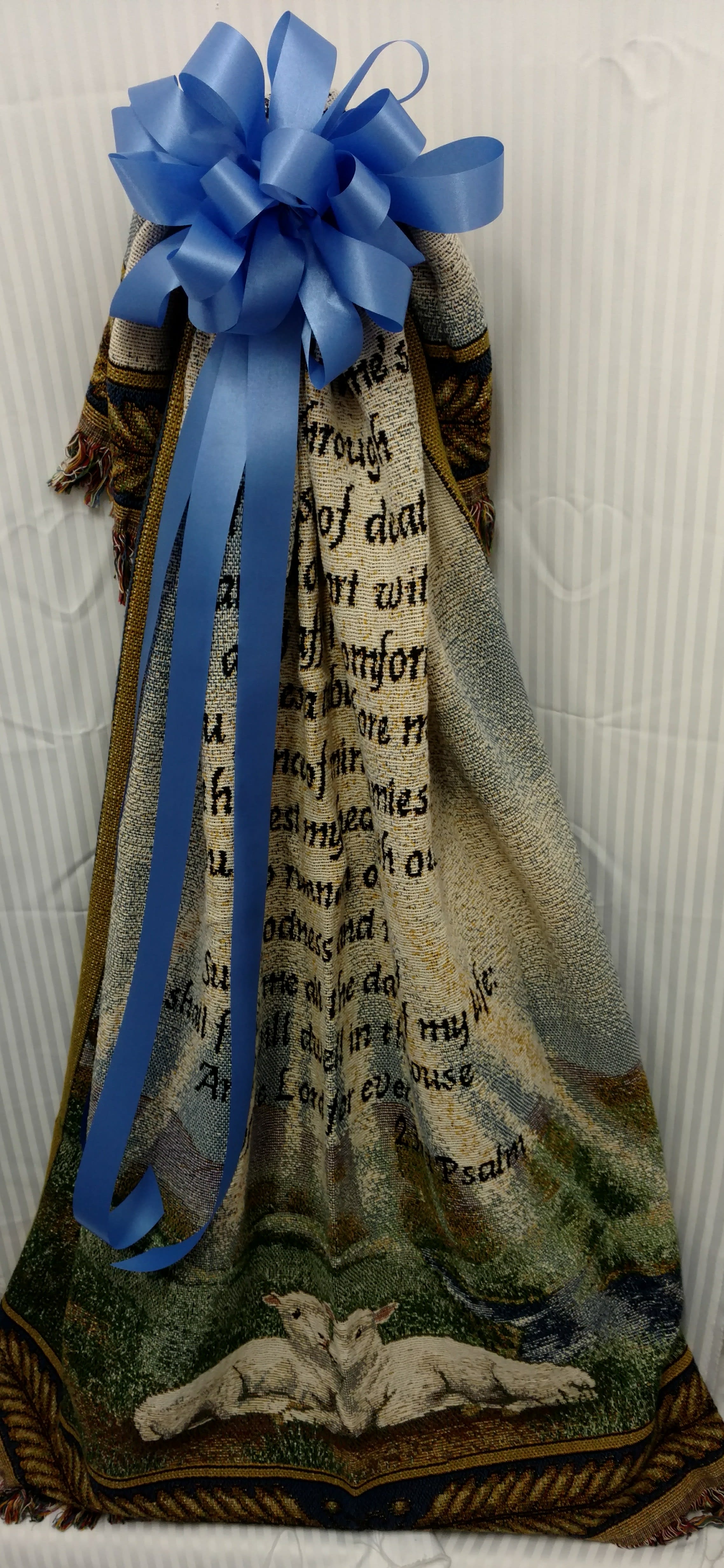 Sympathy Throw/ Tapestry in Cambridge, OH | An Enchanted Garden Florist ...