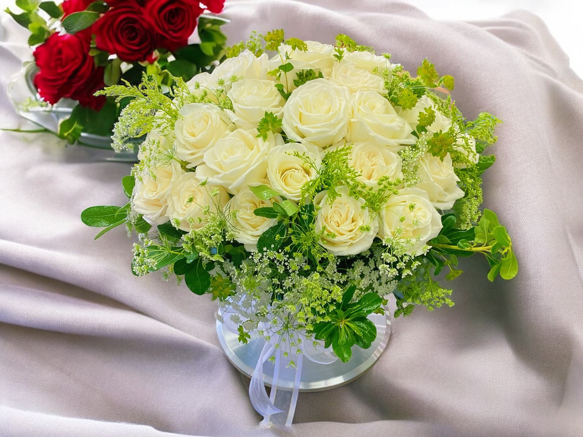 36 White Roses pot in Los Angeles, CA | Colibri Garden Floral Design ...