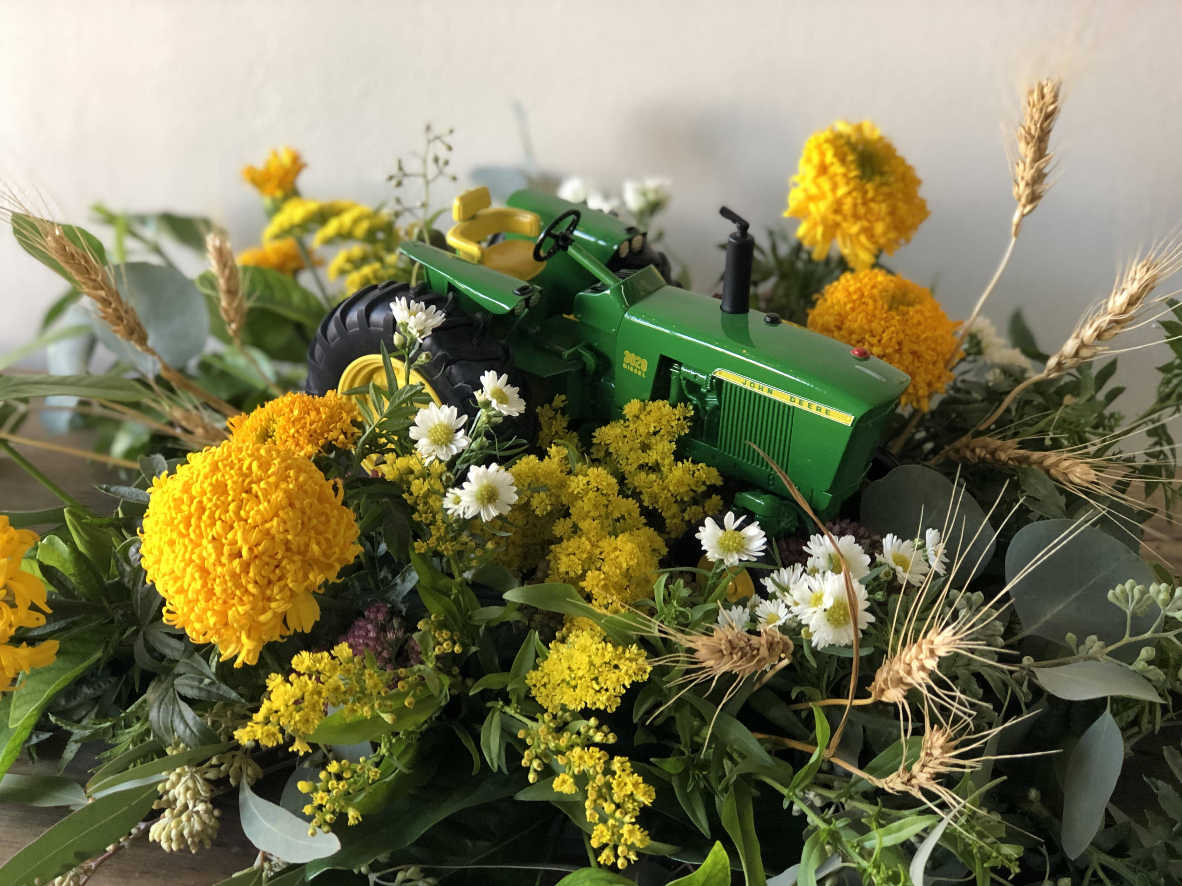 John Deere Tractor Flower Arrangement Funeral | Best Flower Site
